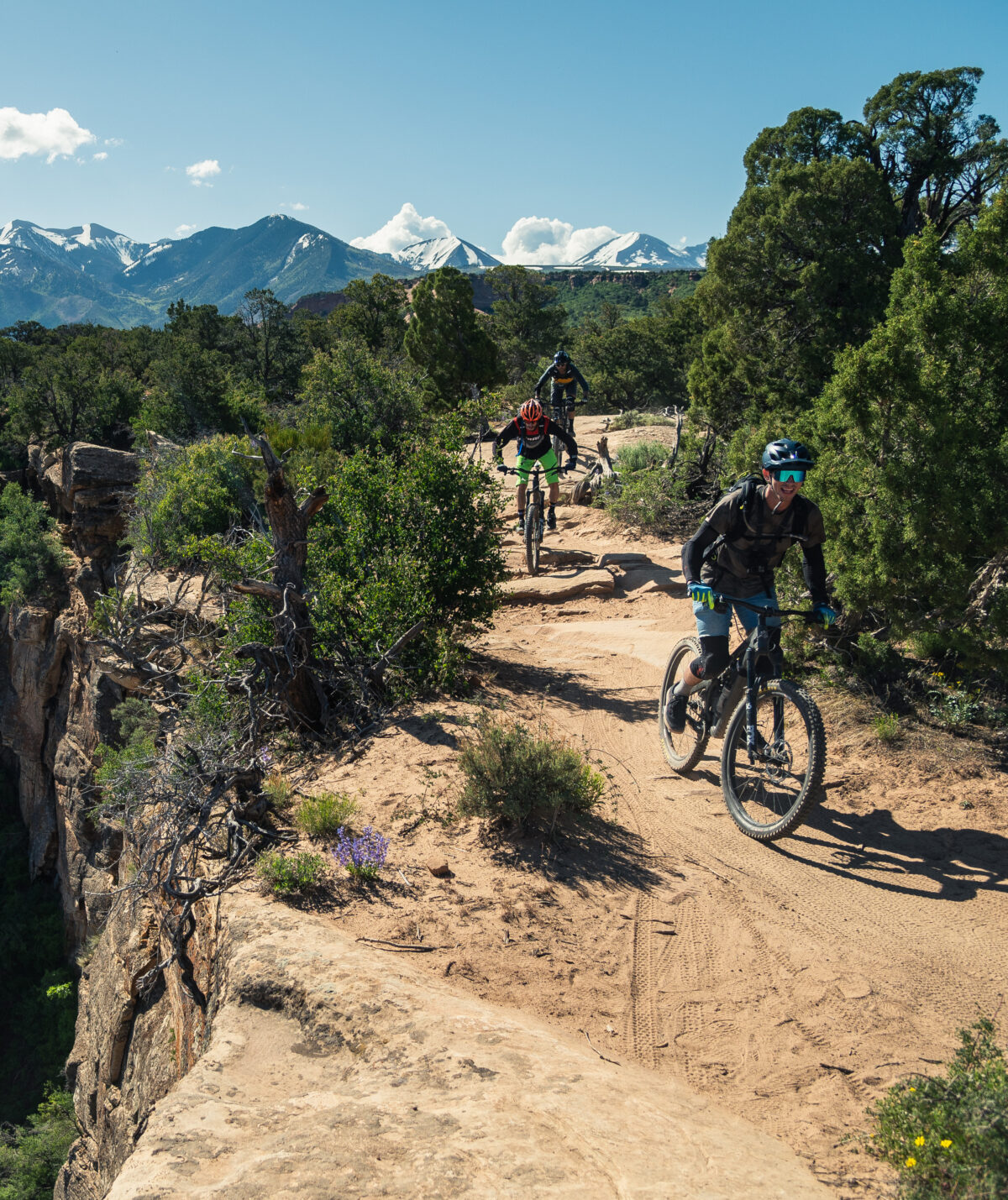 Mountain Bike Riding in Moab | Whole Enchilada Shuttle